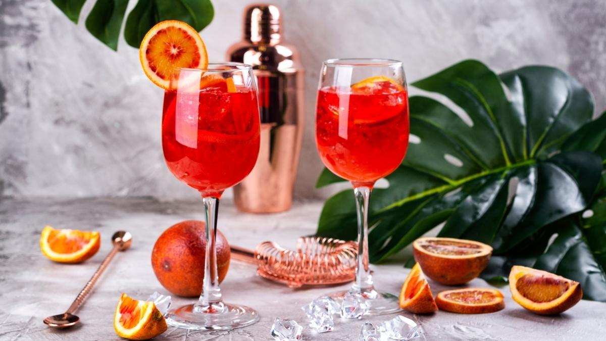 These Are The Best 12 Italian Cocktails To Sip On Today