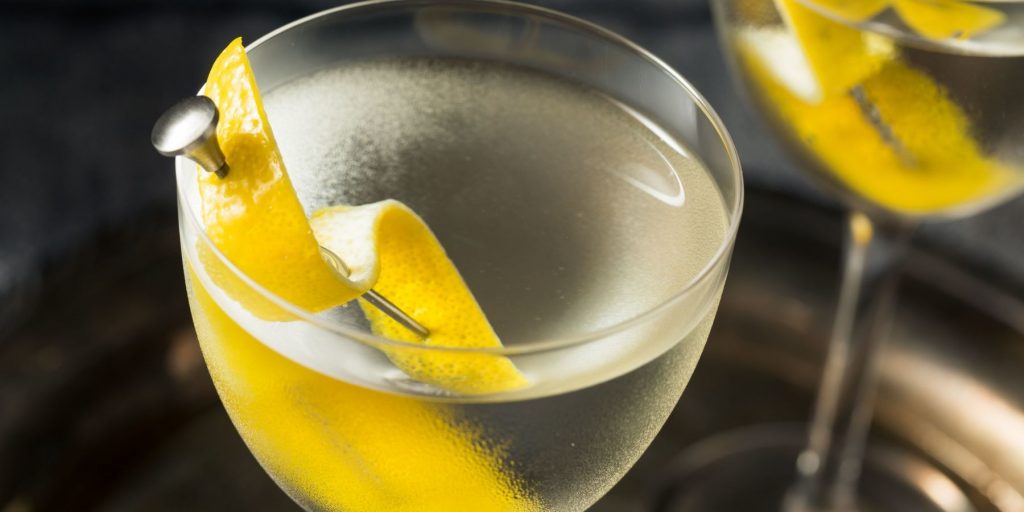 26 Popular Types of Martinis With Recipes – The Mixer UK