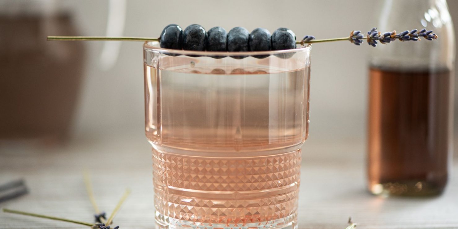 Simple Syrup Recipe For Cocktails - The Mixer UK