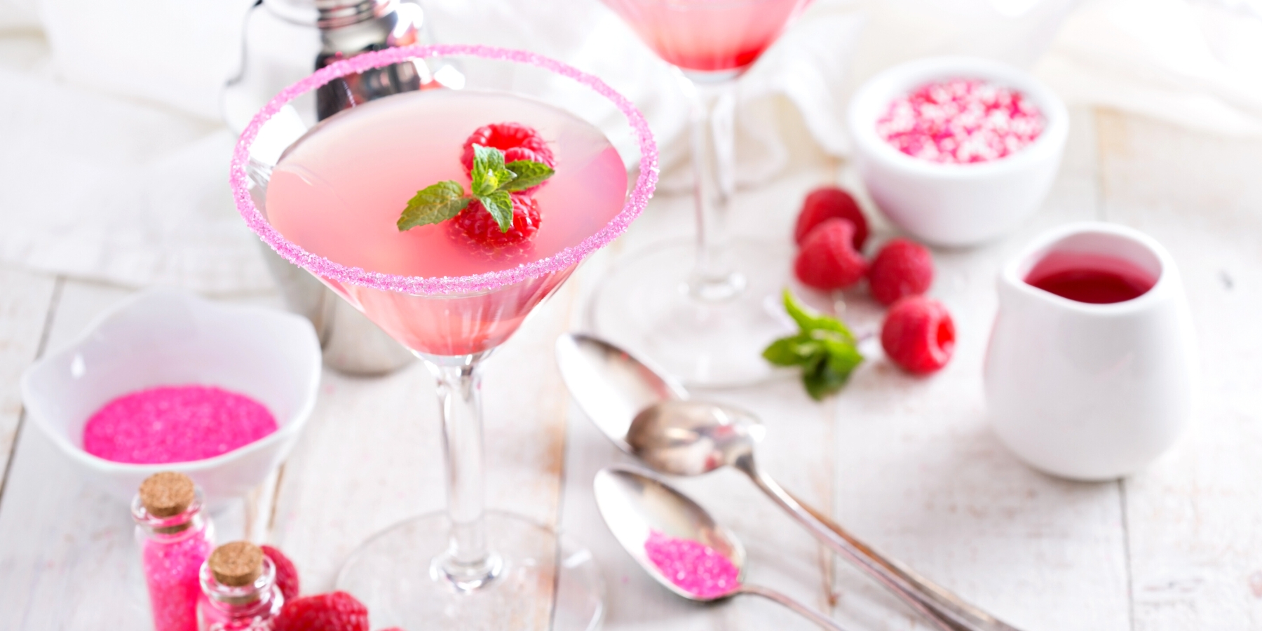 18 Best Raspberry Cocktails to Make at Home – The Mixer UK