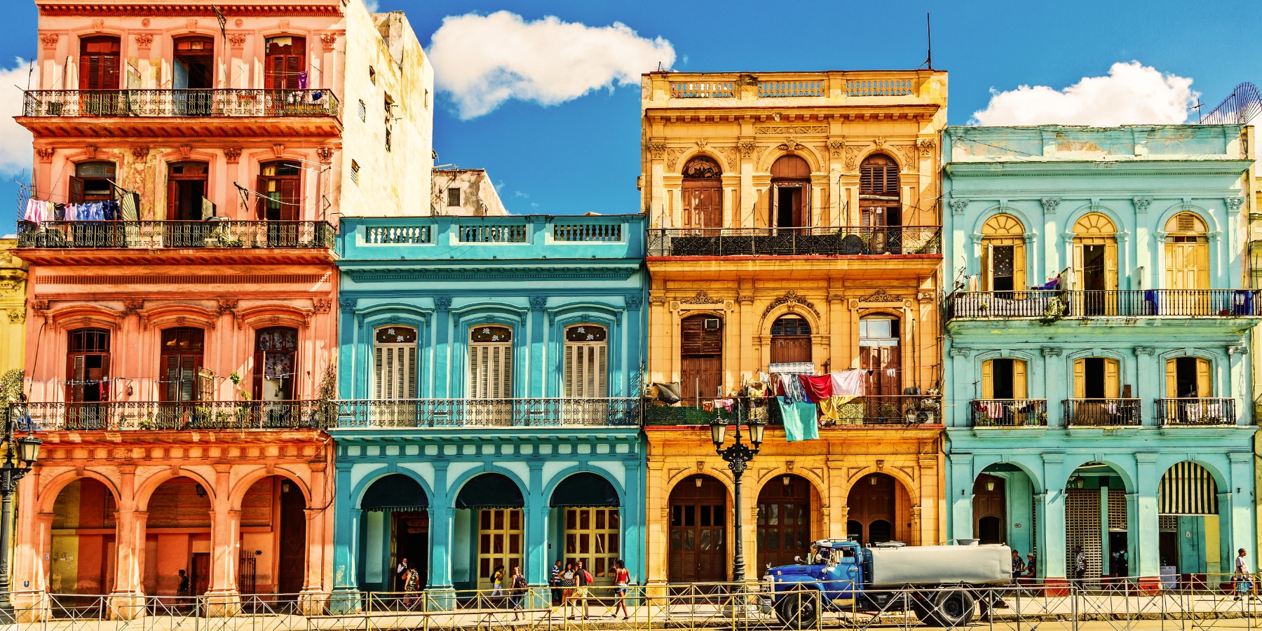 Cuban Cocktails: 10 Iconic Drinks & Their Stories