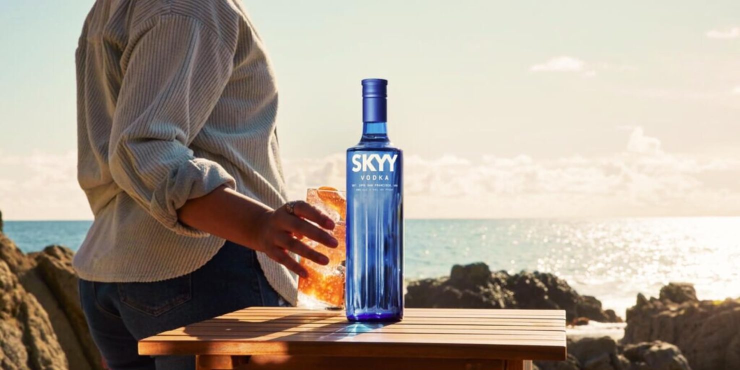 Try These 9 Amazing 90s Cocktails with SKYY Vodka