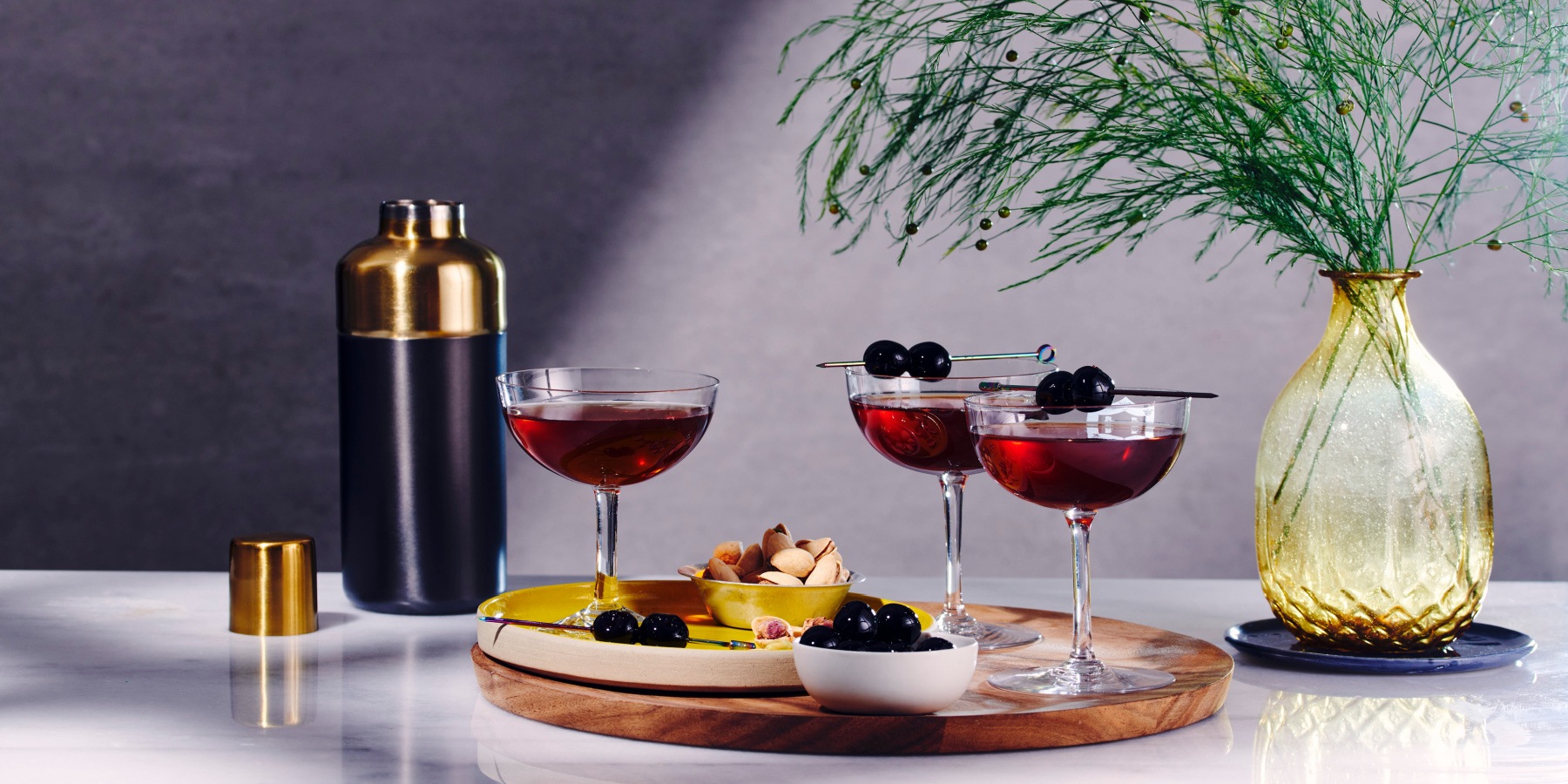 12 Cocktails From The 60s That Are Groovy, Baby