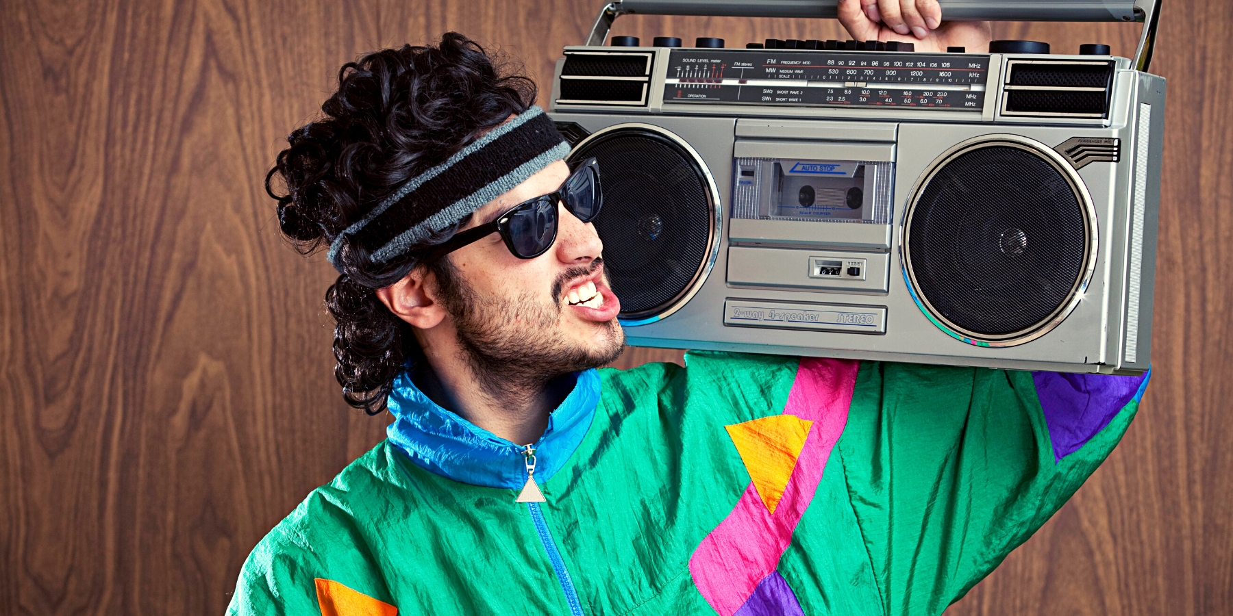 A Beginners Guide to Throwing The Best 90s Theme Party