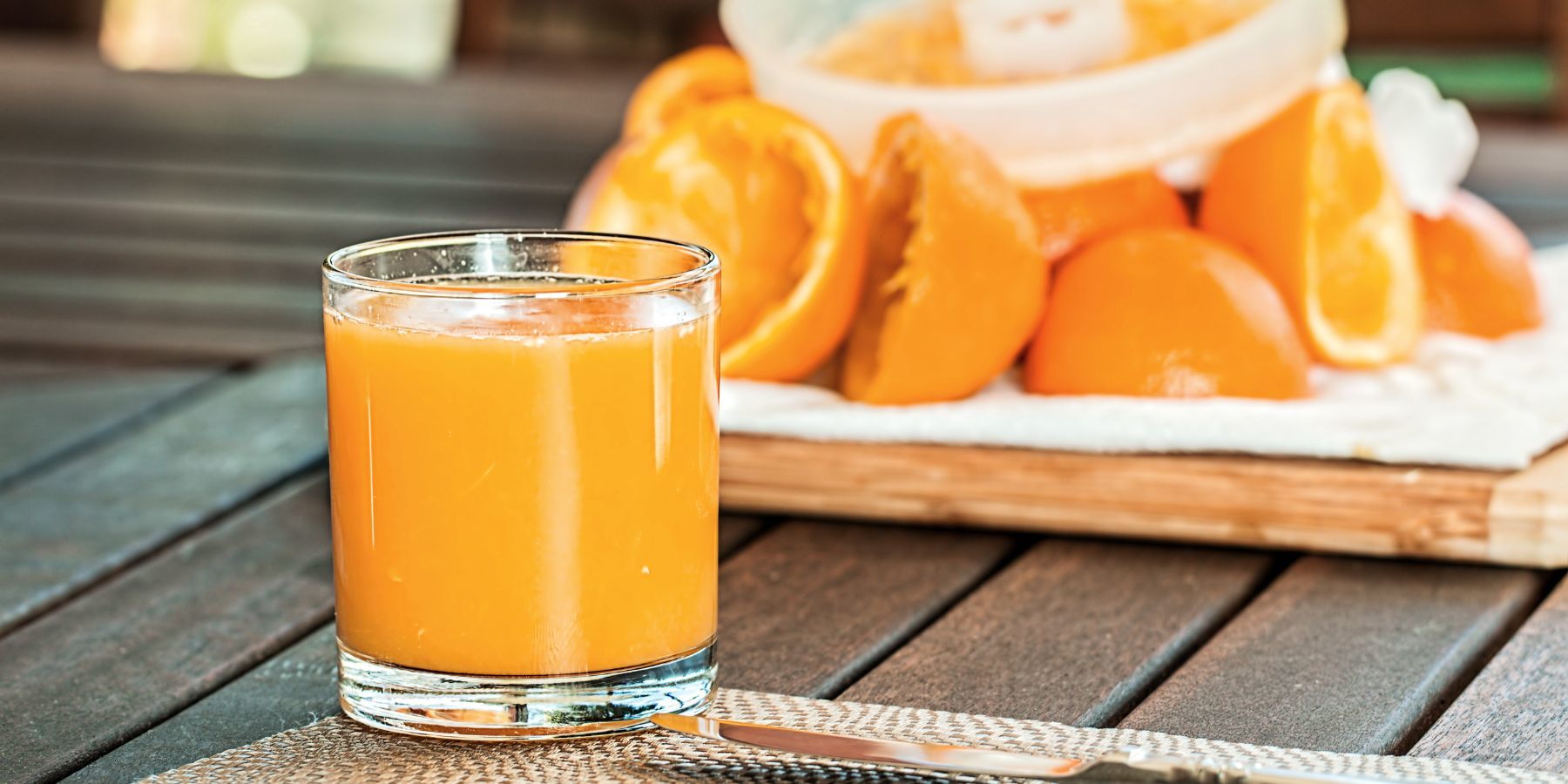 9 Best Triple Sec Substitutes – The Mixer