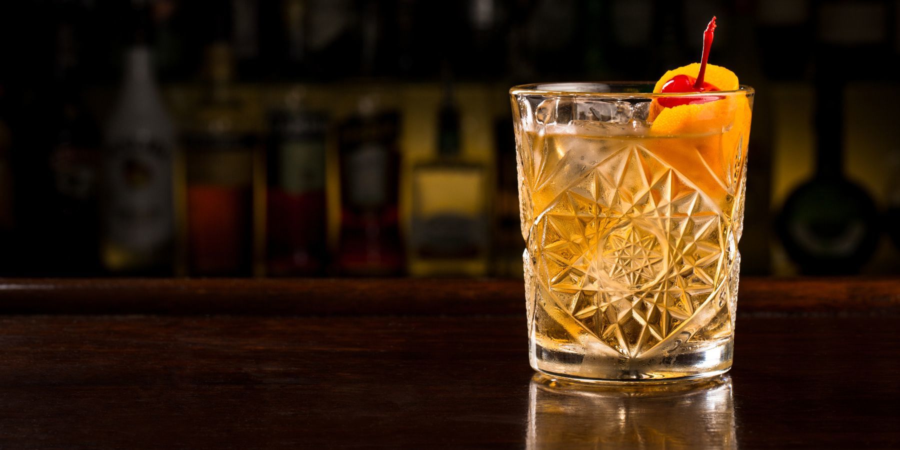 Vintage Cocktails: Classic Drinks Making a Comeback