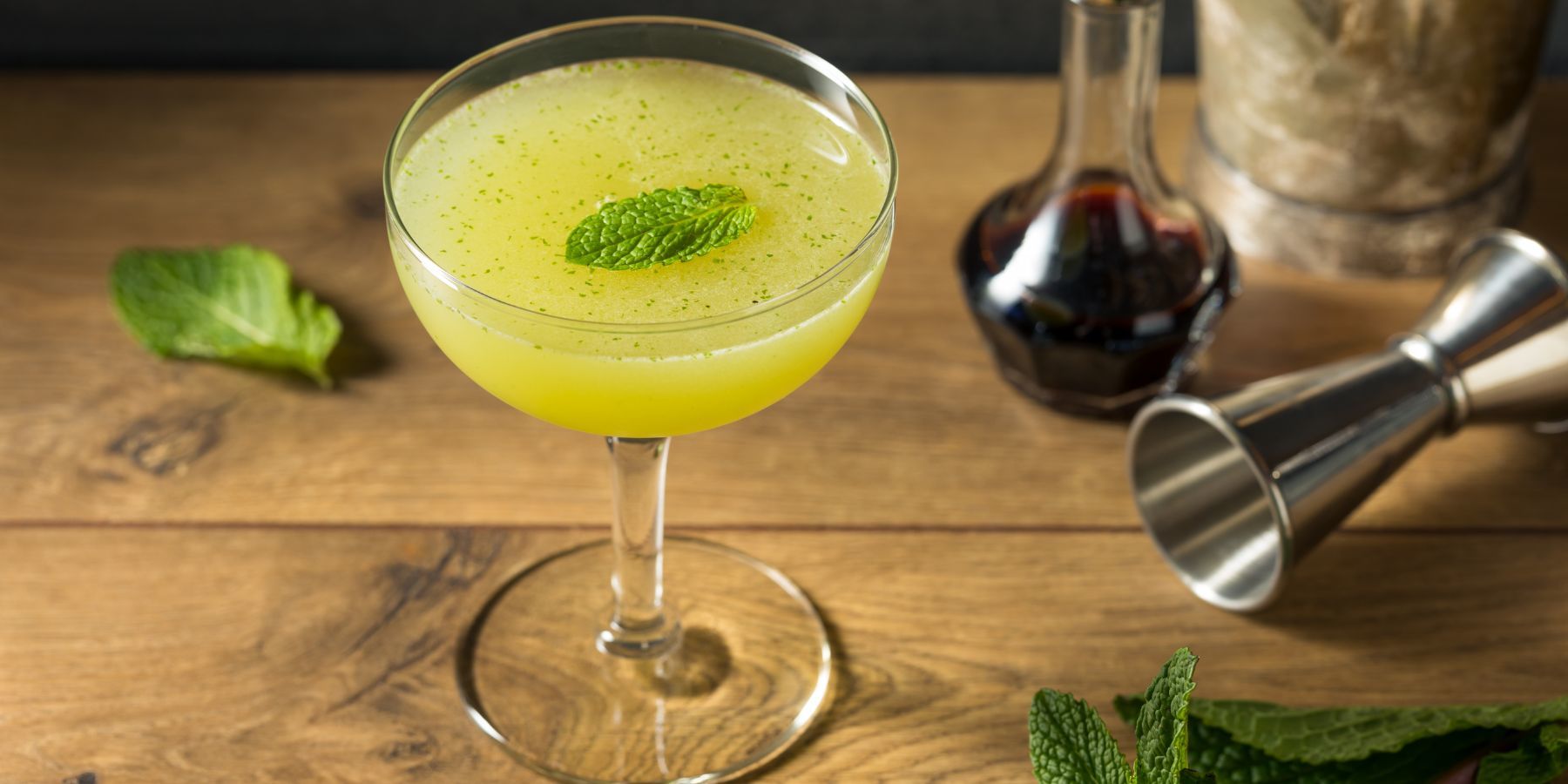 Lime Cocktails: 15 Zesty & Delicious Recipes