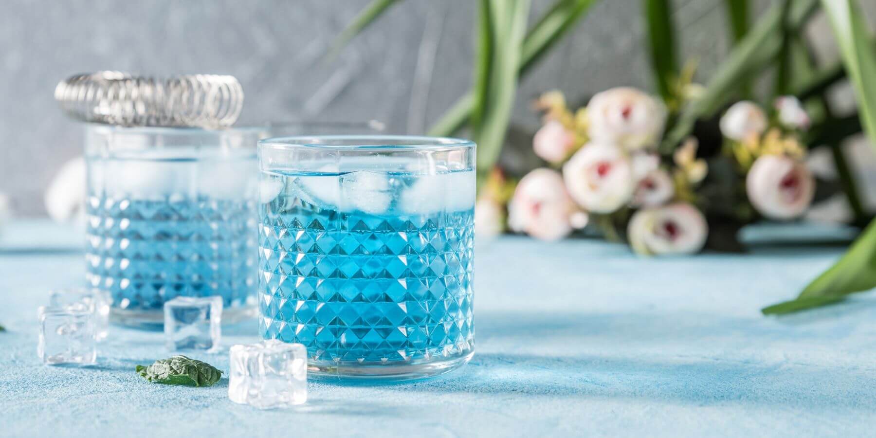 Blue Lagoon Cocktail Recipe & Ingredients