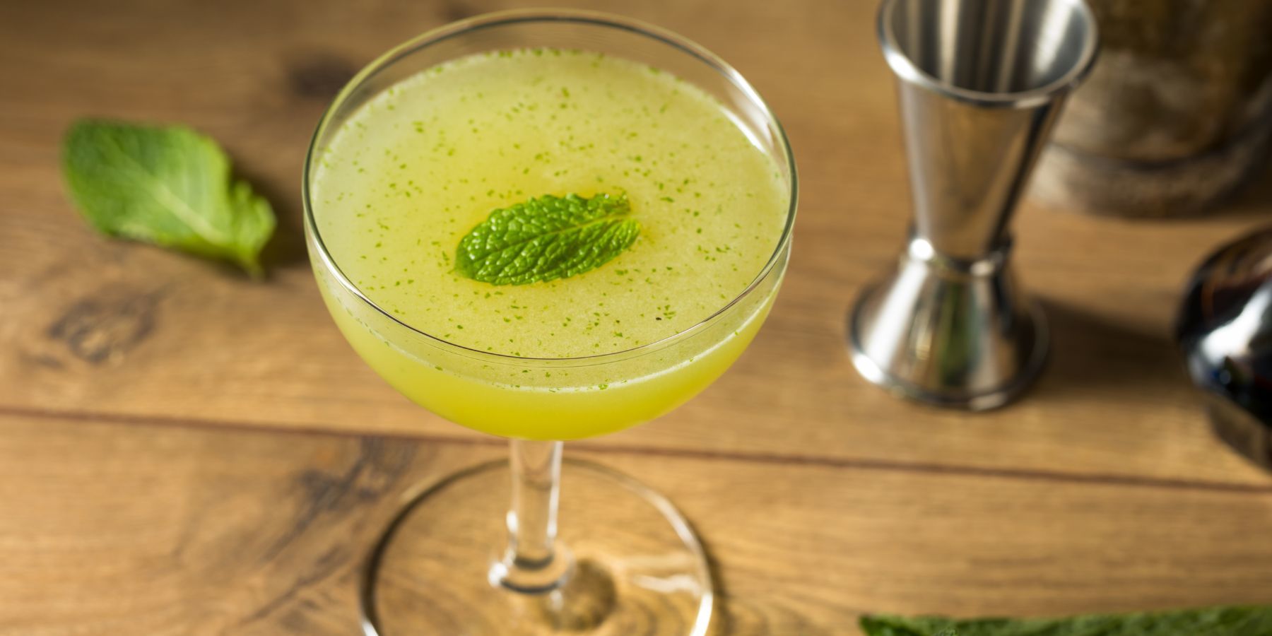 22 Sour Cocktails for Newbies (2024)