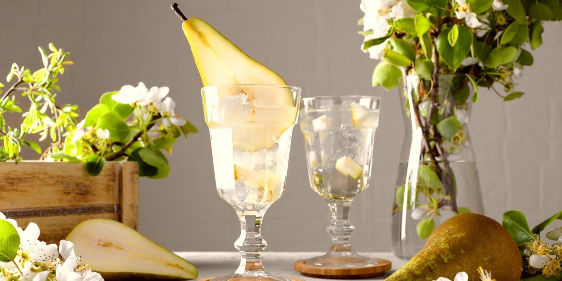 Pear Martini Recipe + Variations – The Mixer