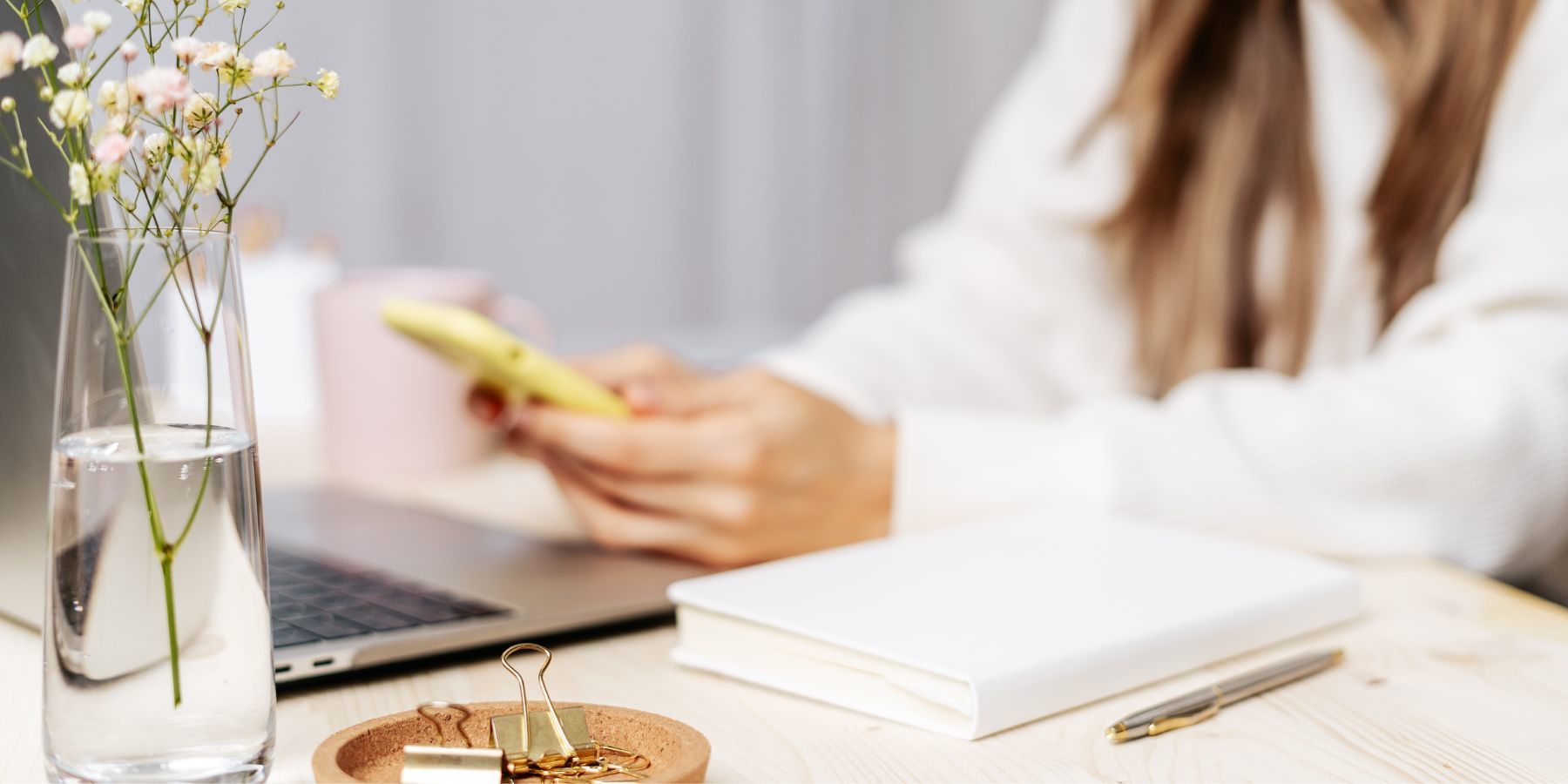 8 Cocktail Party Ideas & Planning Tips