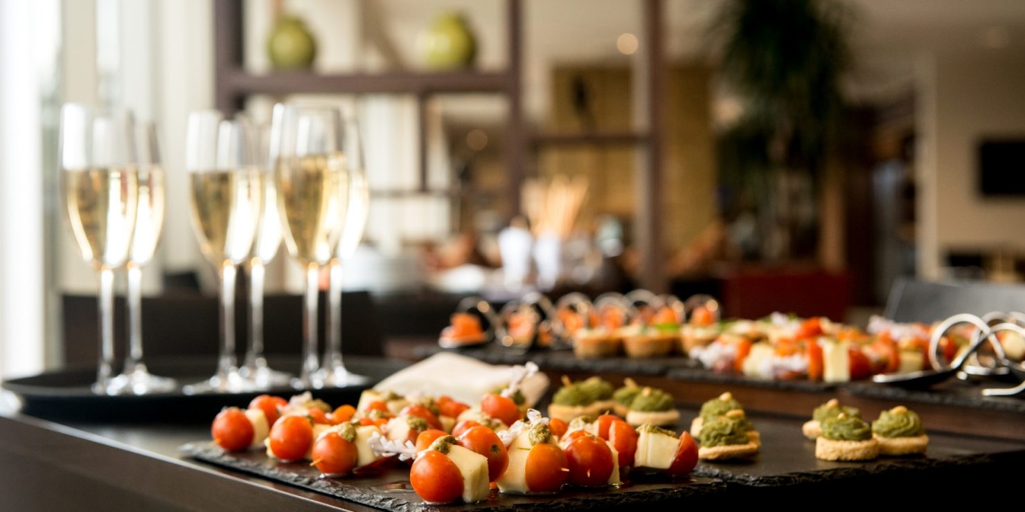 Plan the Best Murder Mystery Party 2025