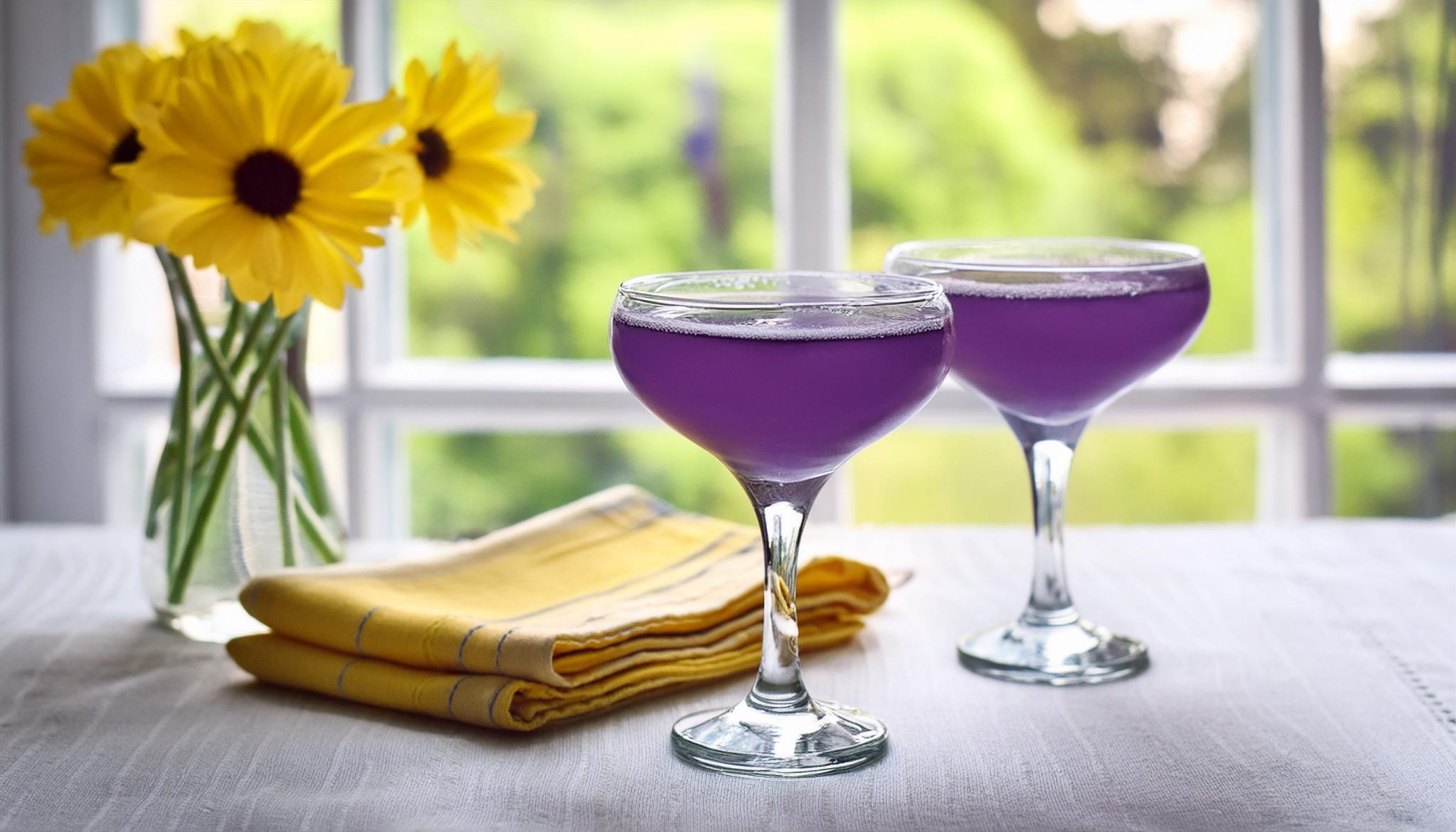 12 Crème de violette Cocktails That Taste as Beautiful as They Look