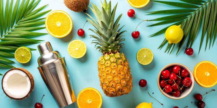 10 Best Tropical Cocktails to Make at Home